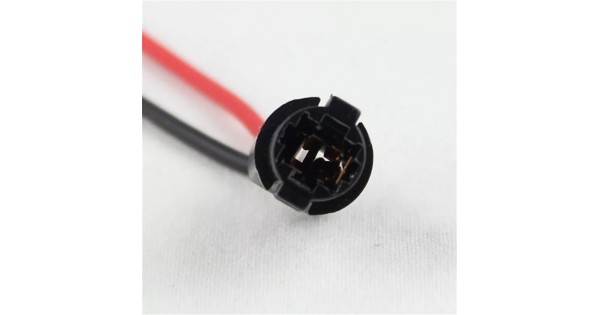 Soclu, adaptor pentru becuri sau leduri T5